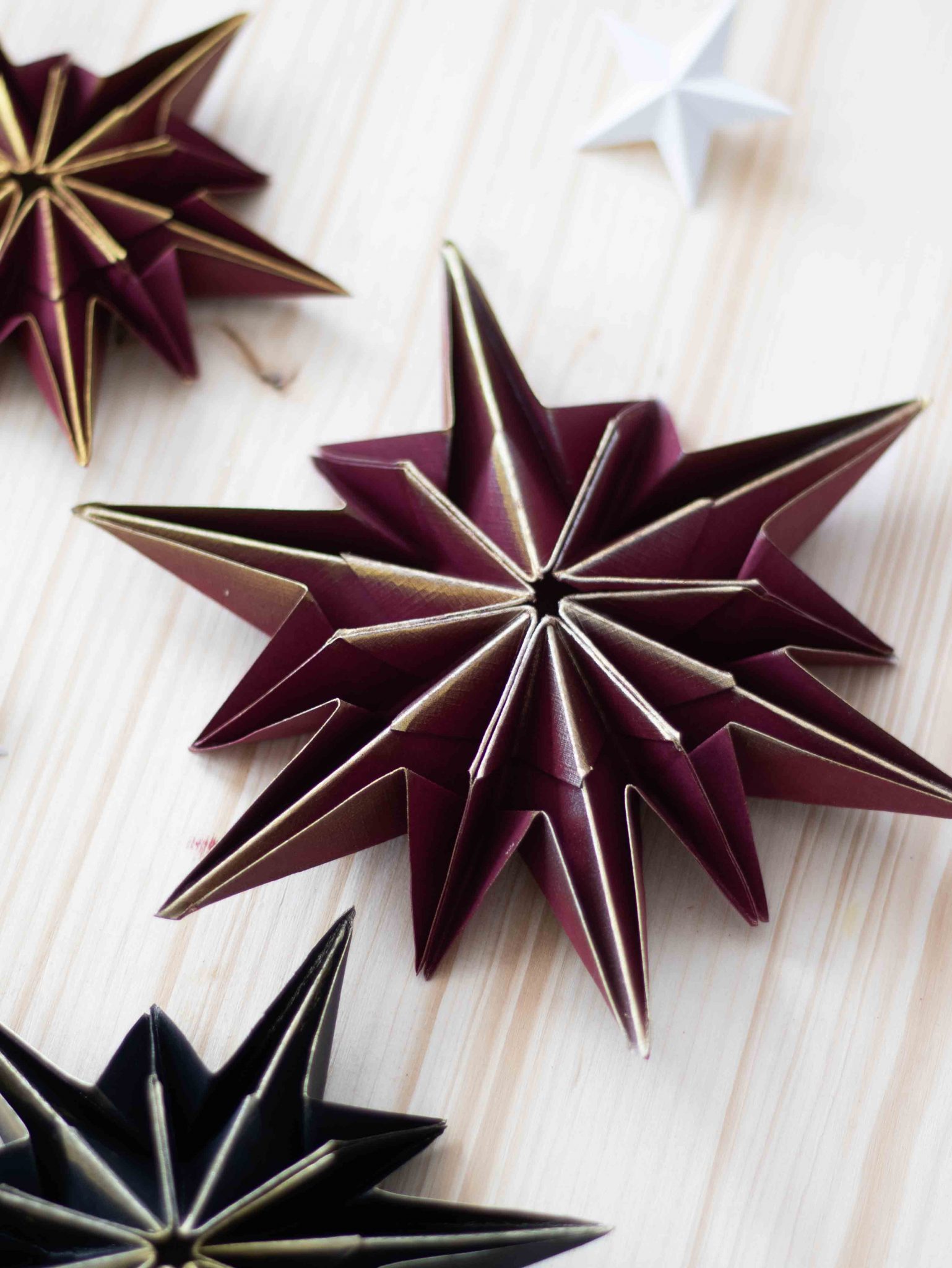 Elegantes Weihnachtssterne Papier Basteln Bild